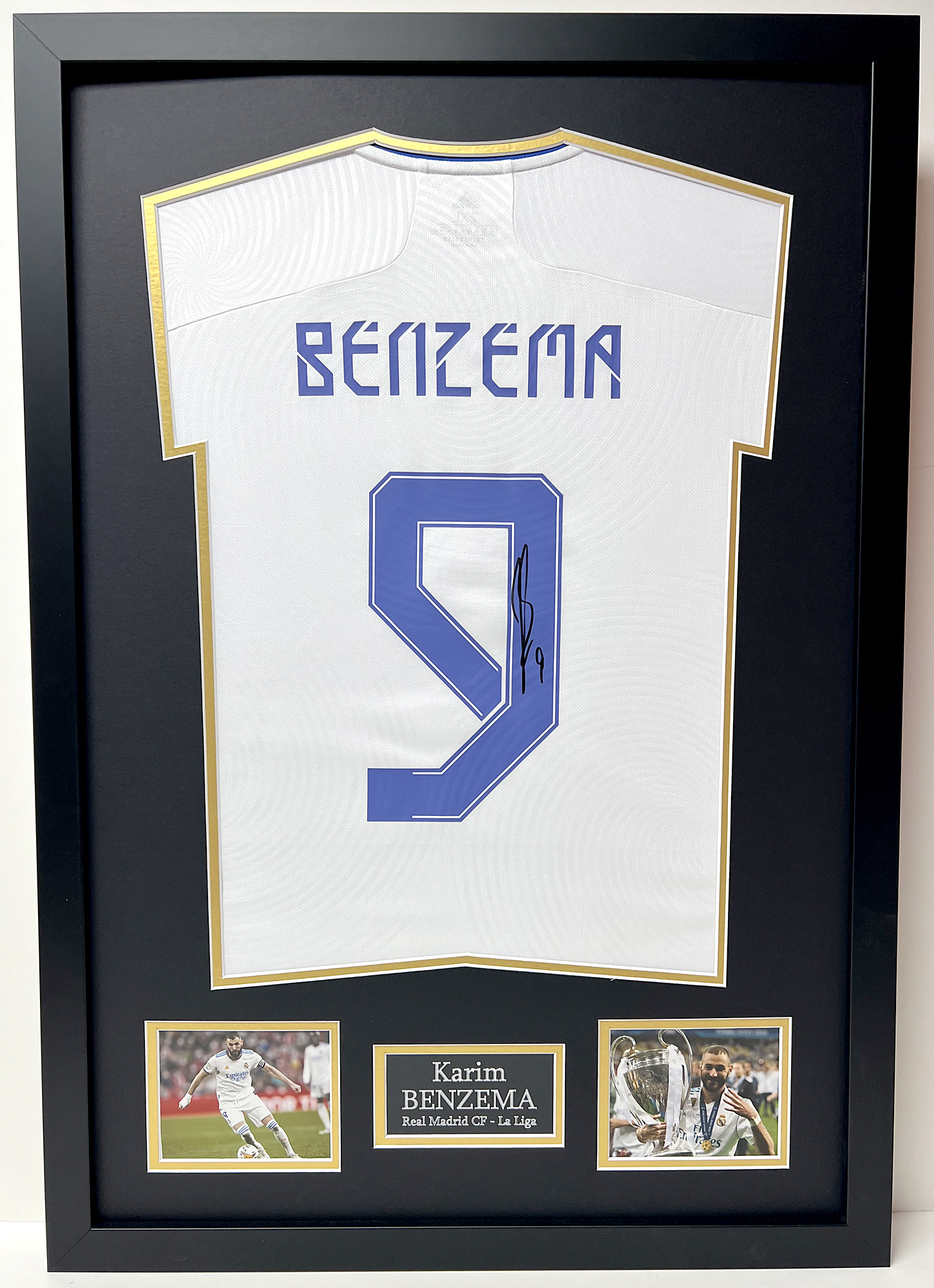 SliderStock - Dubai7s 2023 Auction